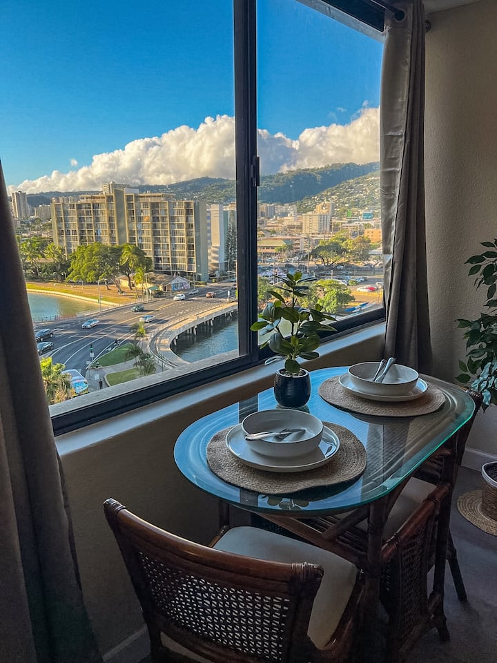 Cozy Studio In Central Waikiki - Kawaikui Beach, HI
