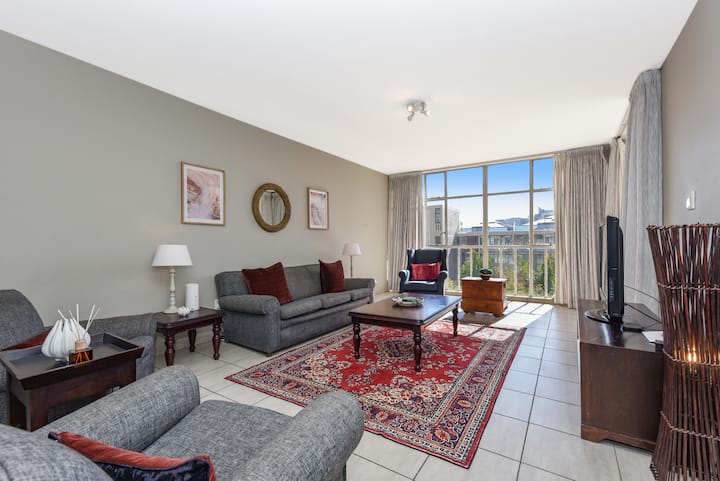 Family Aptment Full Power Backup - Sandton