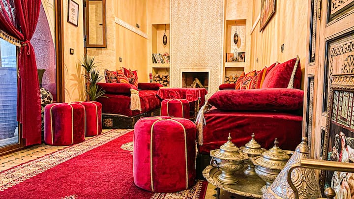 Chambre «Mille Et Une Nuit» Dans Riad De Charme - Marrakesh