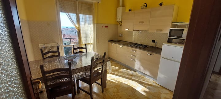 Appartam."panorama" 4 P. Letto - Varazze