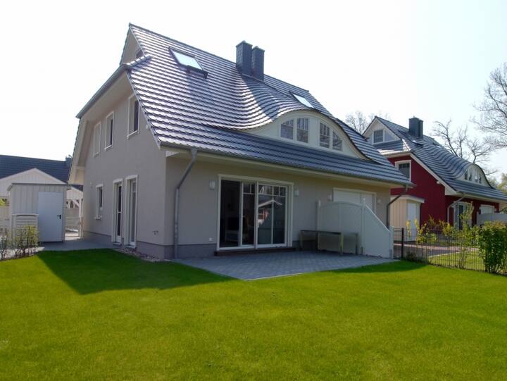 Großes, Sehr Ruhiges Ferienhaus - Zingst