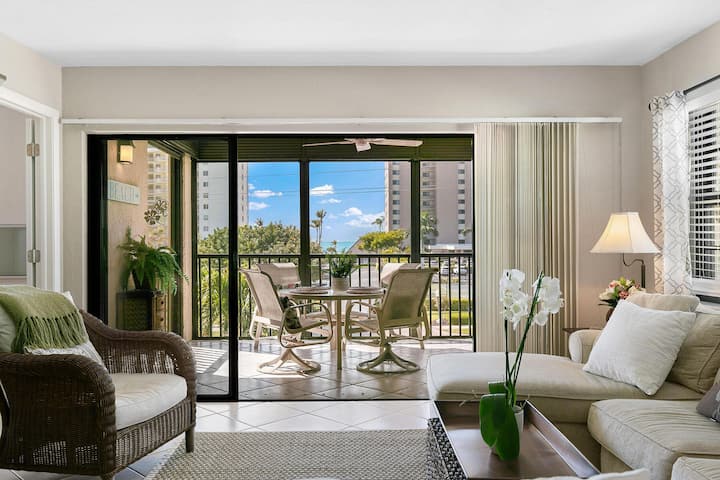 New Marco Island South Beach Condo - Marco Island, FL
