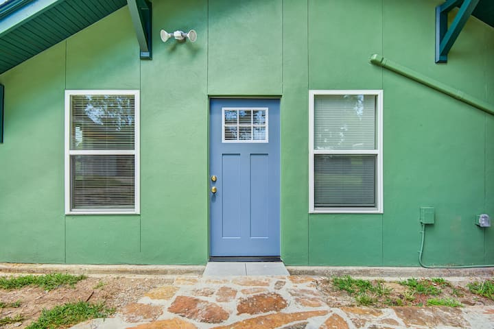 Cedar House - Tulsa, OK