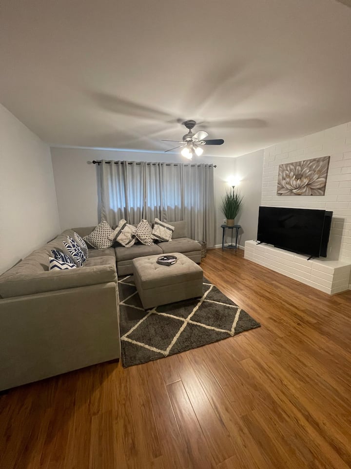 Entire Guest Suit (Long-term) - Bothell, WA