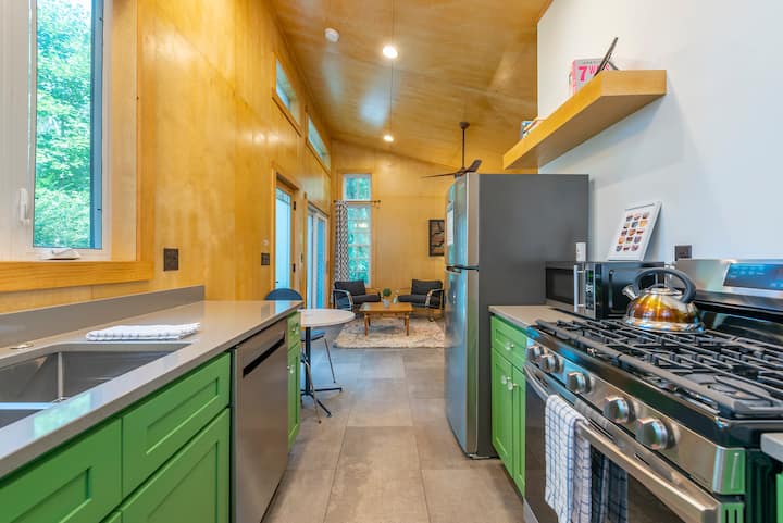 Nordic Eco Cottage - Black Mountain - Black Mountain, NC