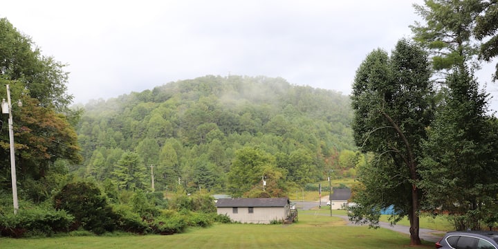 Smokies Sweet Escape - Franklin, NC