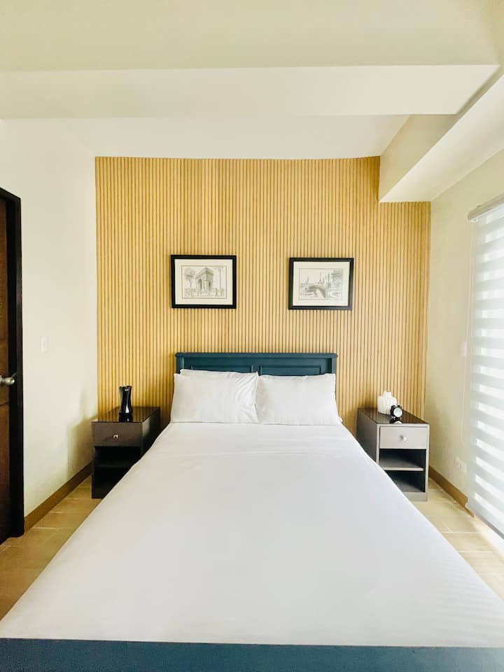 * *16 Cozy And Spacious Studio - Iloílo