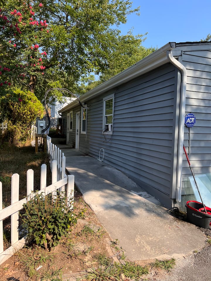 Steps National Archives Studiou1 - Silver Spring, MD