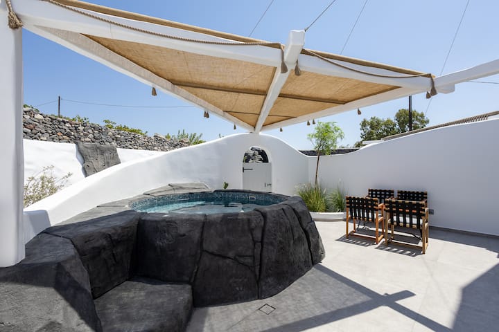 Two Bedroom Suite With Private Heated Plunge Pool - Santorini