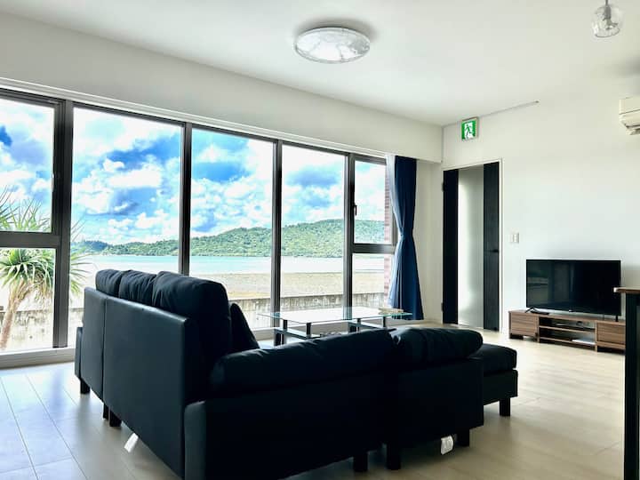 The Sea Is Right In Front Of You! Yagaji Island! - Nagó