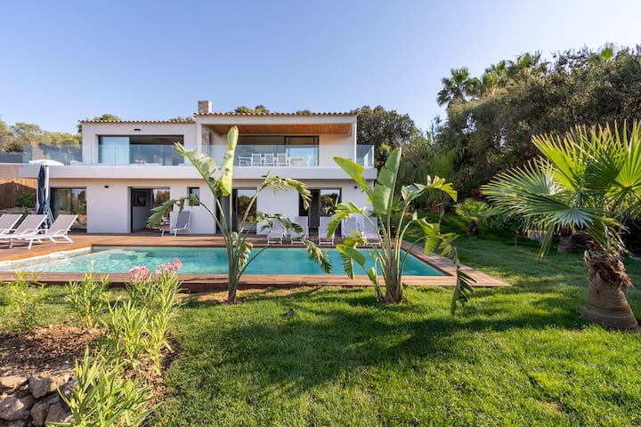 Villa La Madrague Vue Mer –Plage & Bateau à 2 Min - Porquerolles
