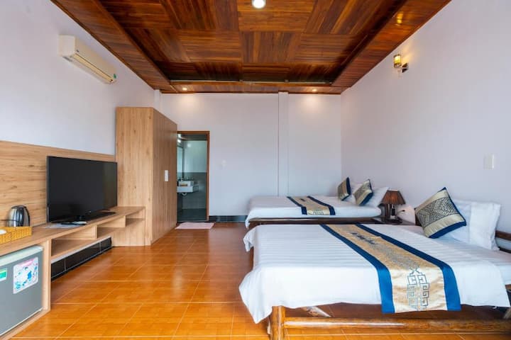 Sea View Triple Bungalow - Phú Quốc