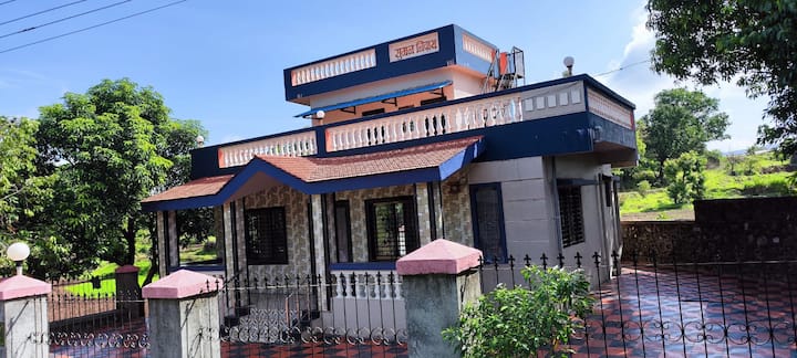 Suman Nivas, Bhandardara - Bhandardara