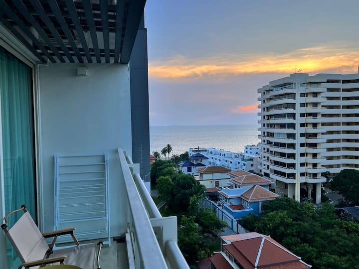 Beautiful Family Room (2 Br-9th Floor) @ Veranda - Pattaya