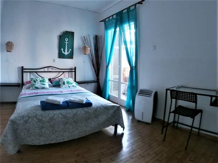 Sunny Apartment Athens - Atene
