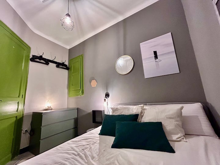 Nice Room In The Center - Barcelona