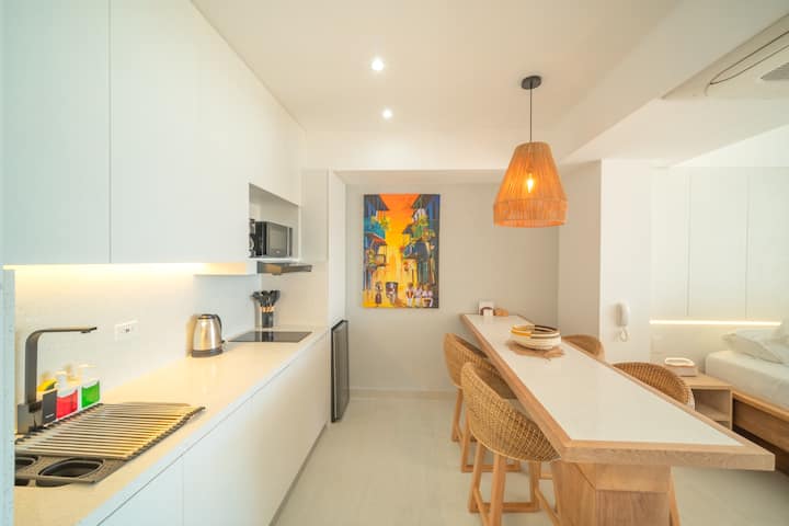 Beachfront•pool•airp 2mi-24h Concierge - Cartagena, Colombia