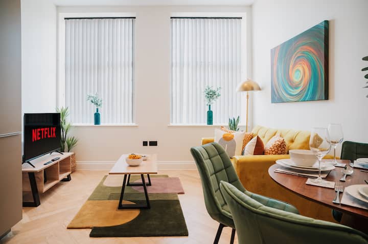Stylish City Grade Ii Gem Families Contractors - Birmingham