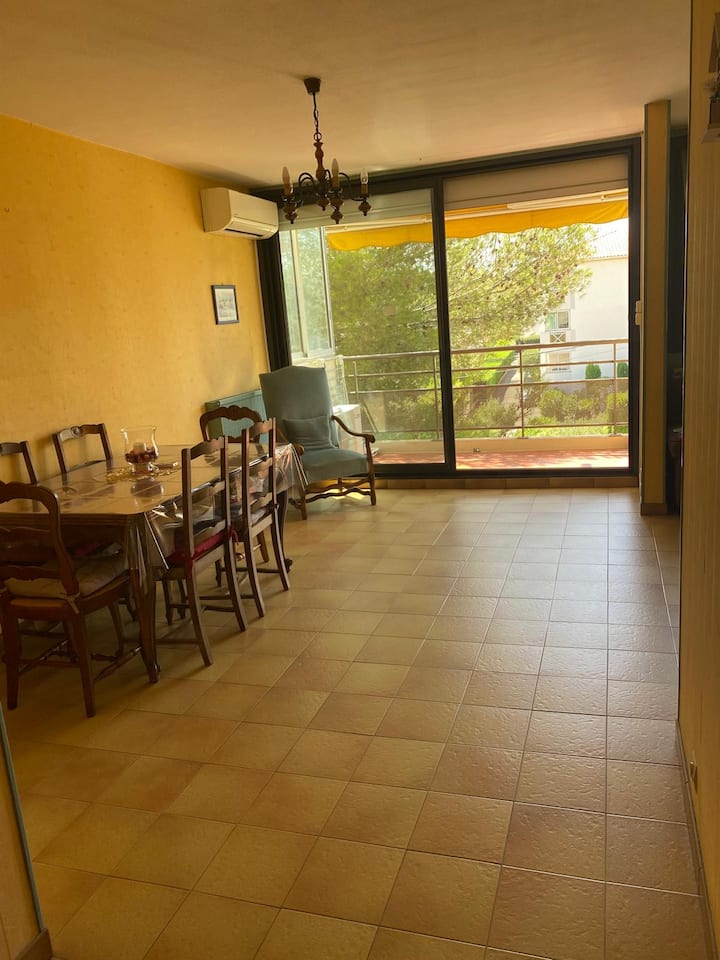 Logement à Fréjus En Bord De Mer - Fréjus