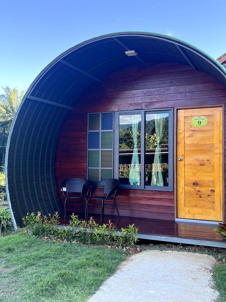 Hug Bungalow At Smiley - Khao Sok