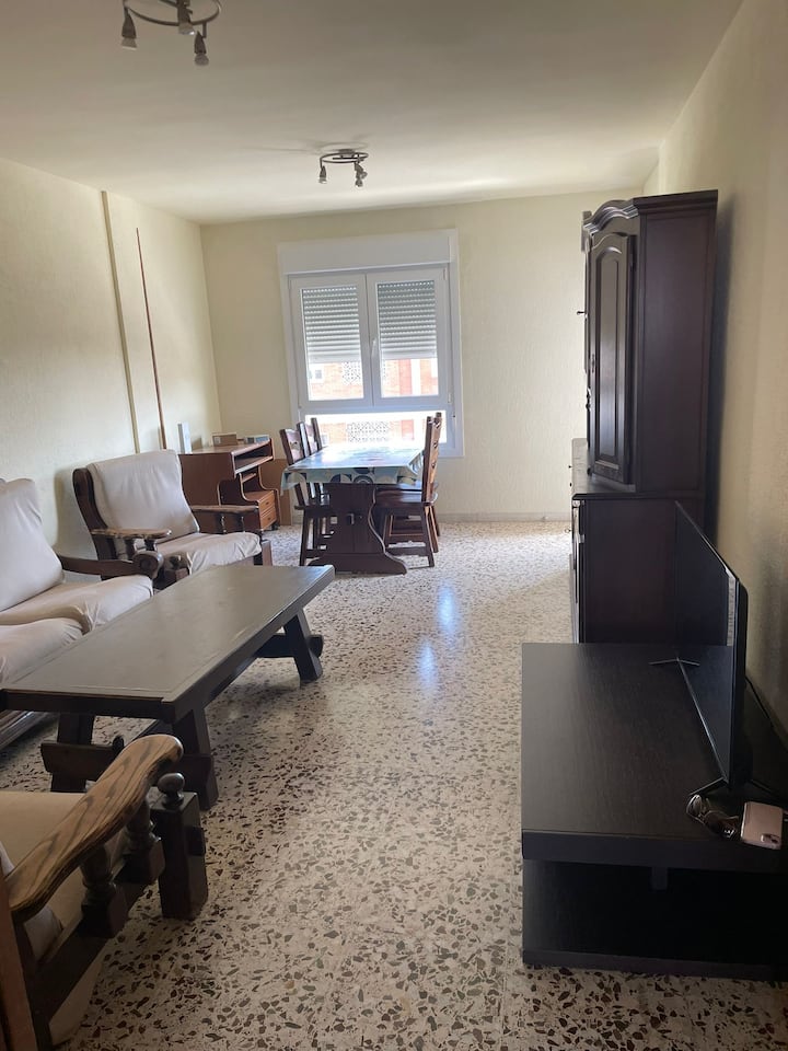 Apartamento/cochera En Almería - Almería