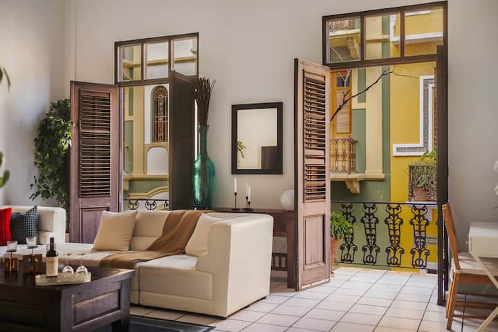 Spanish Duplex Historic Mansion Private Balcony - San Juan
