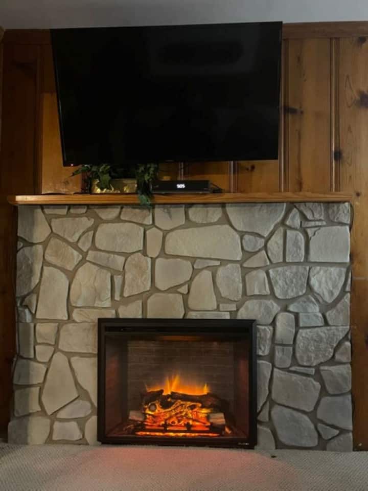 Cabin Rental Weekends, Weekly Summer Rental - Suttons Bay, MI