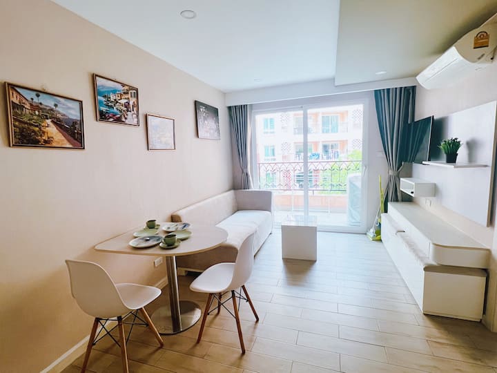 2~5 Pool View One Bedroom - Jomtien