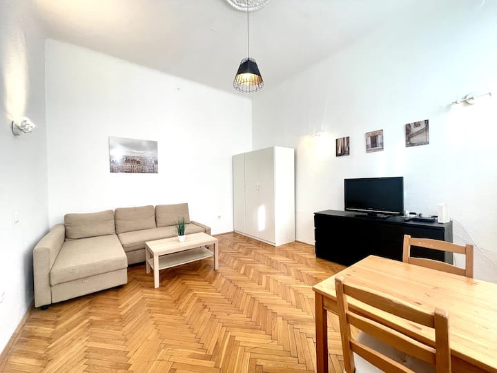 Downtown Cozy Apartment With 6 Ppl/wifi - Hungría