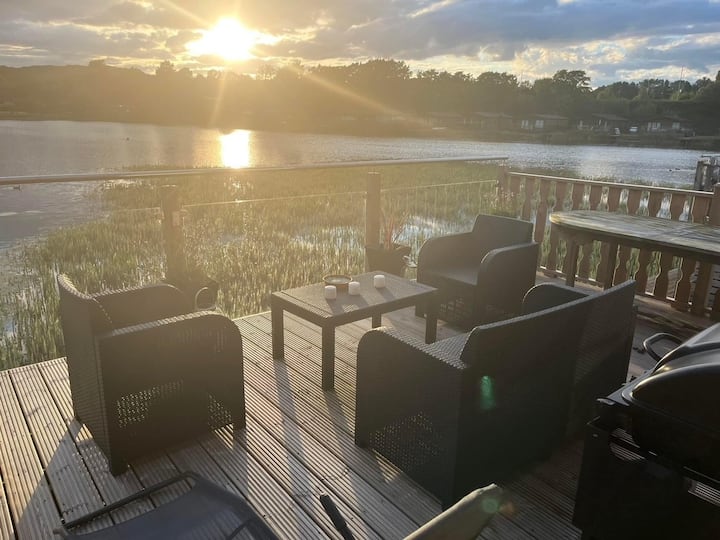 Lakeside Lodge - Carnforth