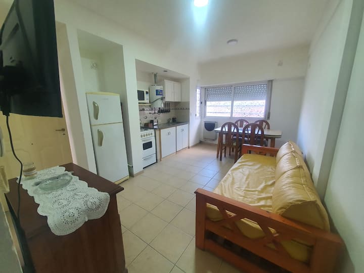 Excelente Depto. En  La Plata - La Plata