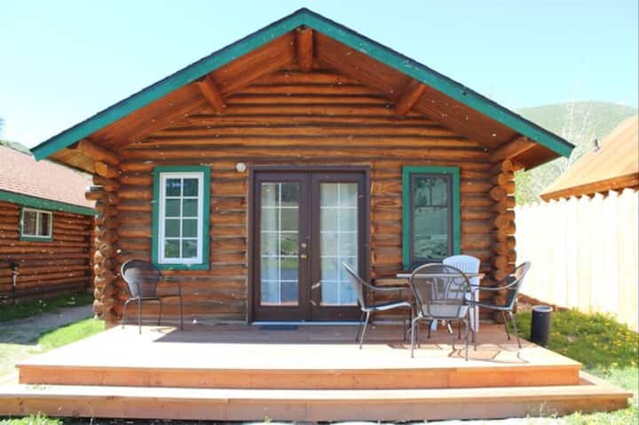 River Cabin 12, Stanley River Retreat And Cabins - Stanley, ID