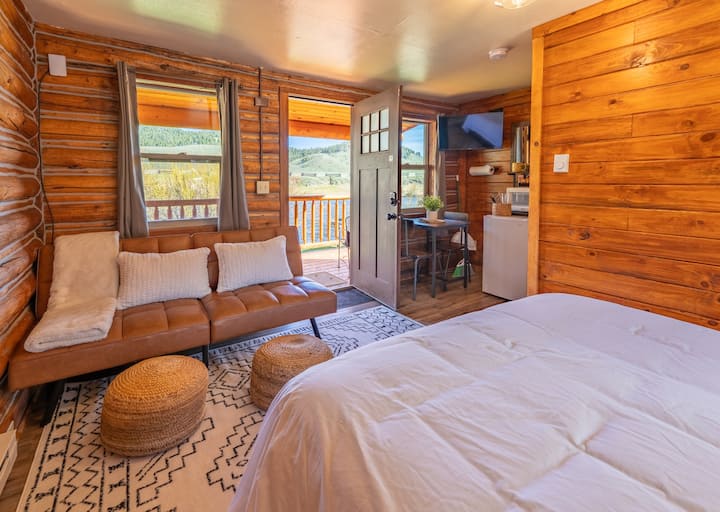 Stanley Cabins On Salmon River # 26 - Redfish Lake, ID