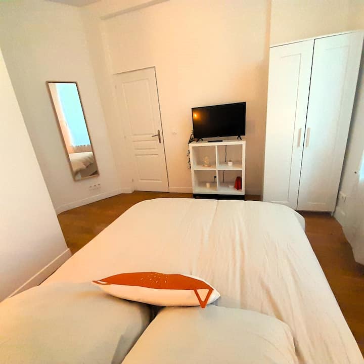 1- Studio Cosy à 10 Min De Paris | Train, Métro - Noisy-le-Sec