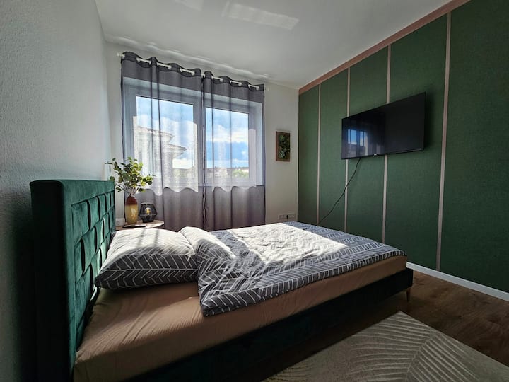 Stunning 1 Br Near Vandenberg! - 隆波克