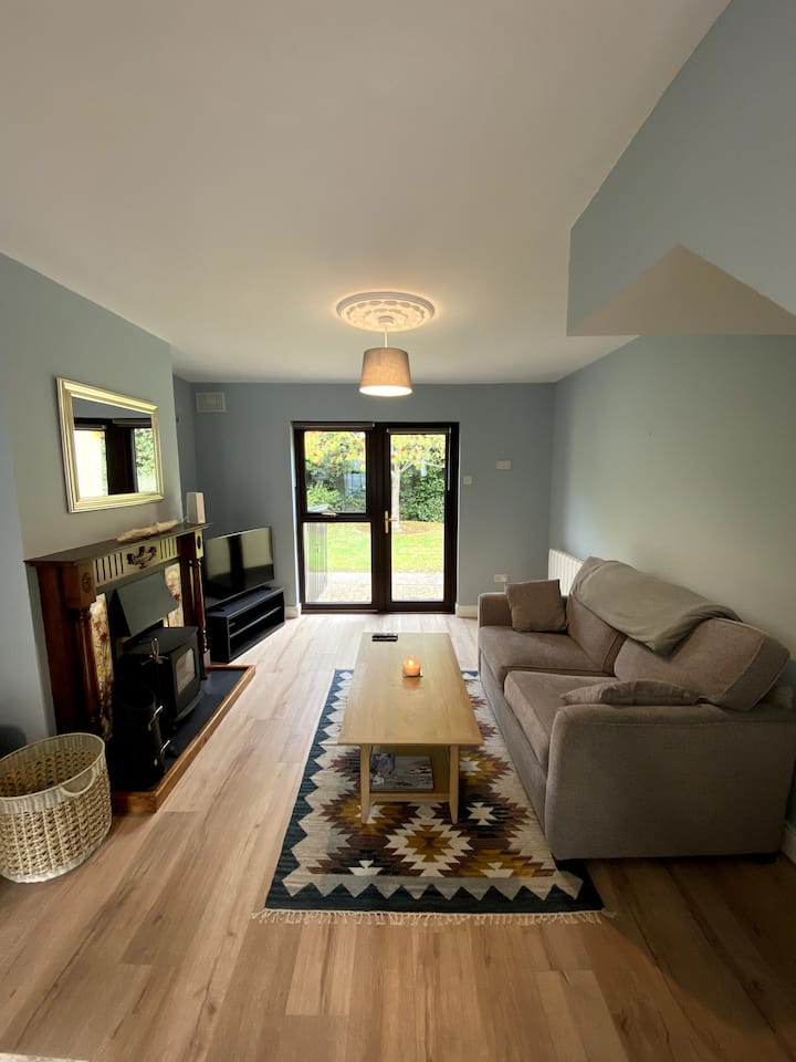 Cozy Double Bedroom In Dundrum, 5 Min Walk To Luas - Dublin