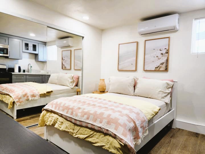 New Cozy Studio Min To Disneyland & Much More - Anaheim