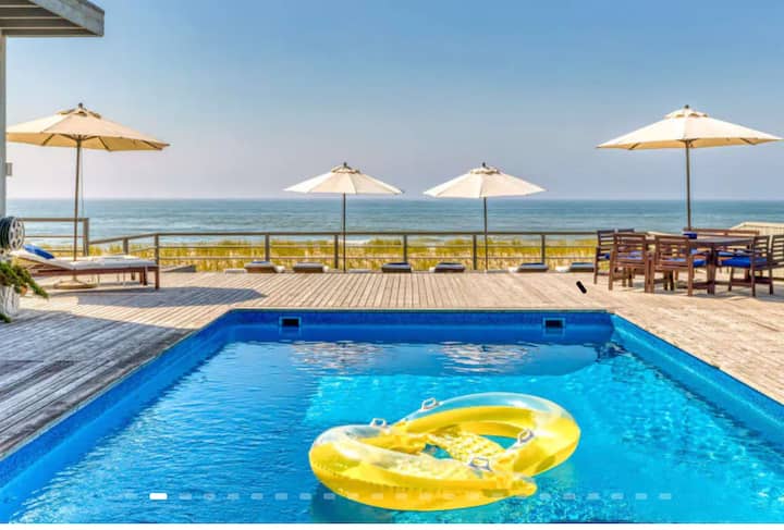 Prime Oceanfront: Decks & Vistas - Oakdale, NY