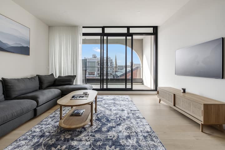 The Archer Brunswick: A Refined Inner-city Getaway - Brunswick