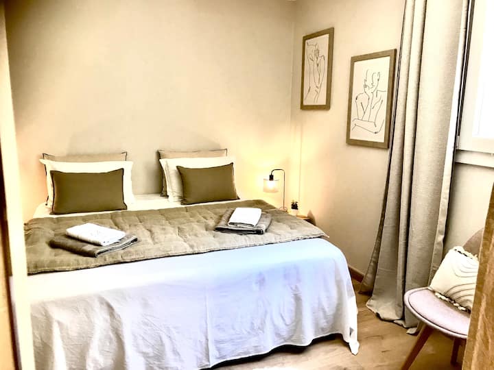 Chambre D'hôtes "Romance" La Manola - Rognes