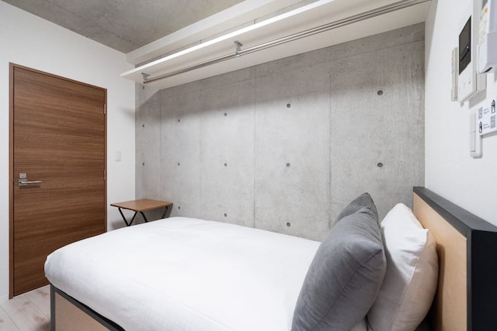 5 Minutes Walk From Keikyu Kamata Station! /B03 - Yokohama