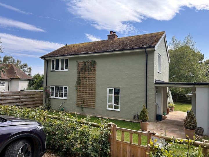 4 Bedroom Country Home - Highclere