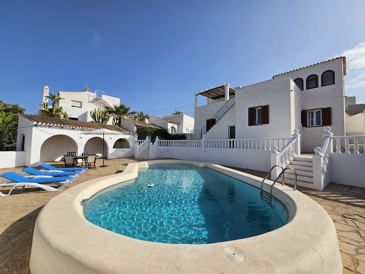 Villa - 350m From The Beach, Private Pool & Views - Garrucha