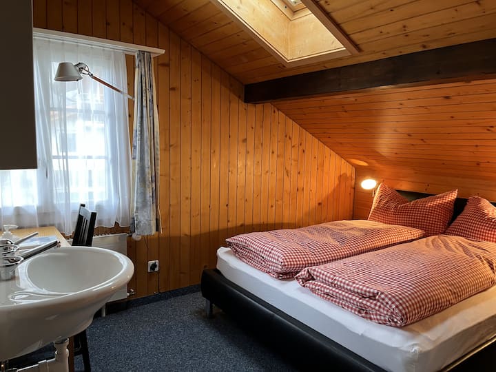 1 X Doppelbett-zimmer Budget - Thun