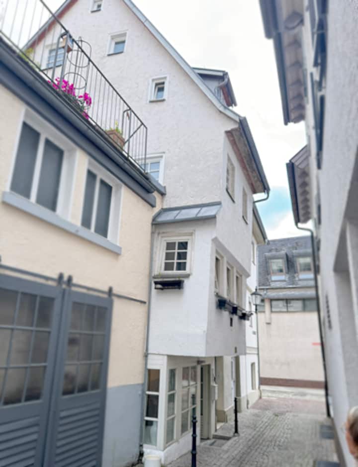 "Das Schiefe Haus" - Baudenkmal - Esslingen