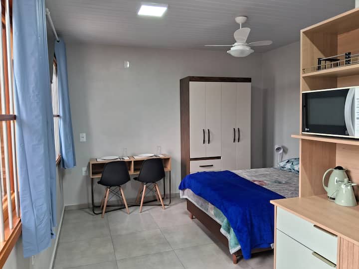 Kitnet 2 Pessoas Próximo A Br116 - Novo Hamburgo