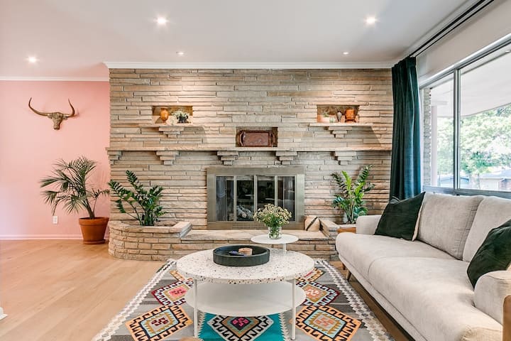 Desert Rose: 1950s Southwest Modern Home - Tulsa, OK