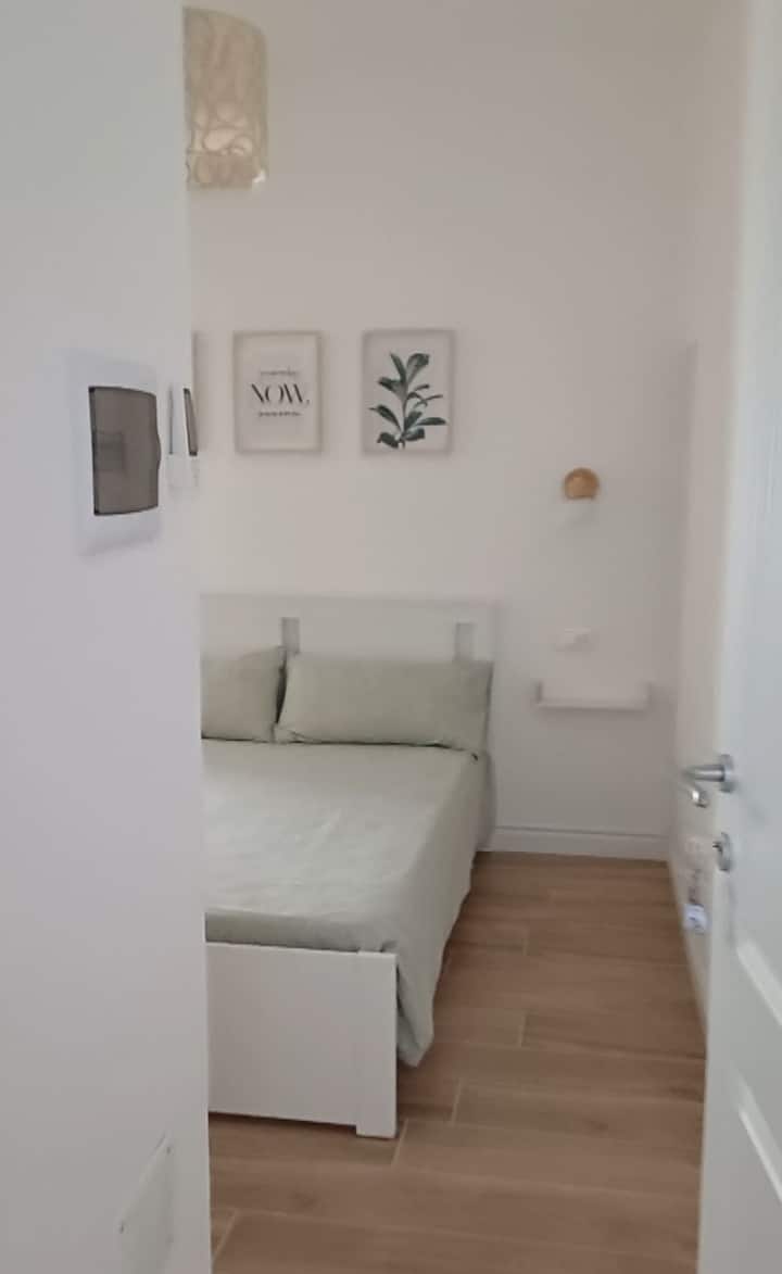 H3 Camera Matrimoniale Con Bagno In Centro, Olbia - Olbia