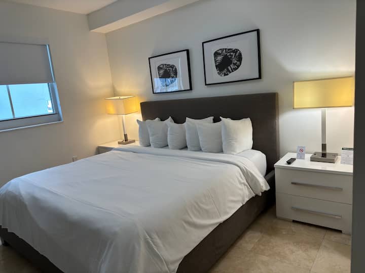 Comfy Brickell Apartment - Miami Seaquarium, Key Biscayne