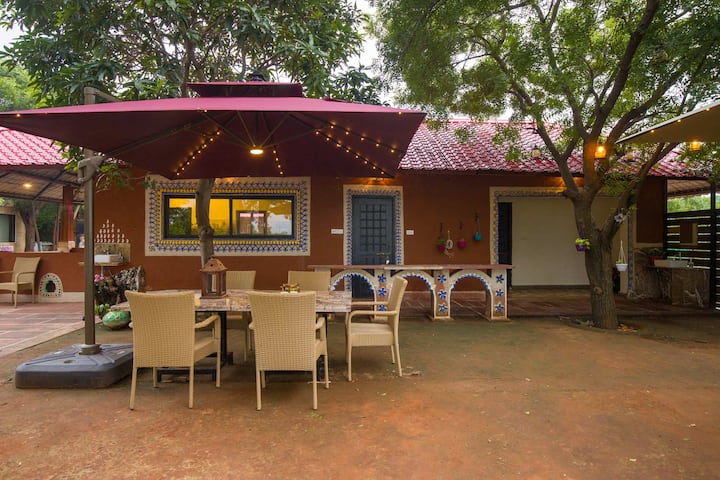 Bairagarh Living 5bhk W/ Views & Sit-out Area - Shivpuri